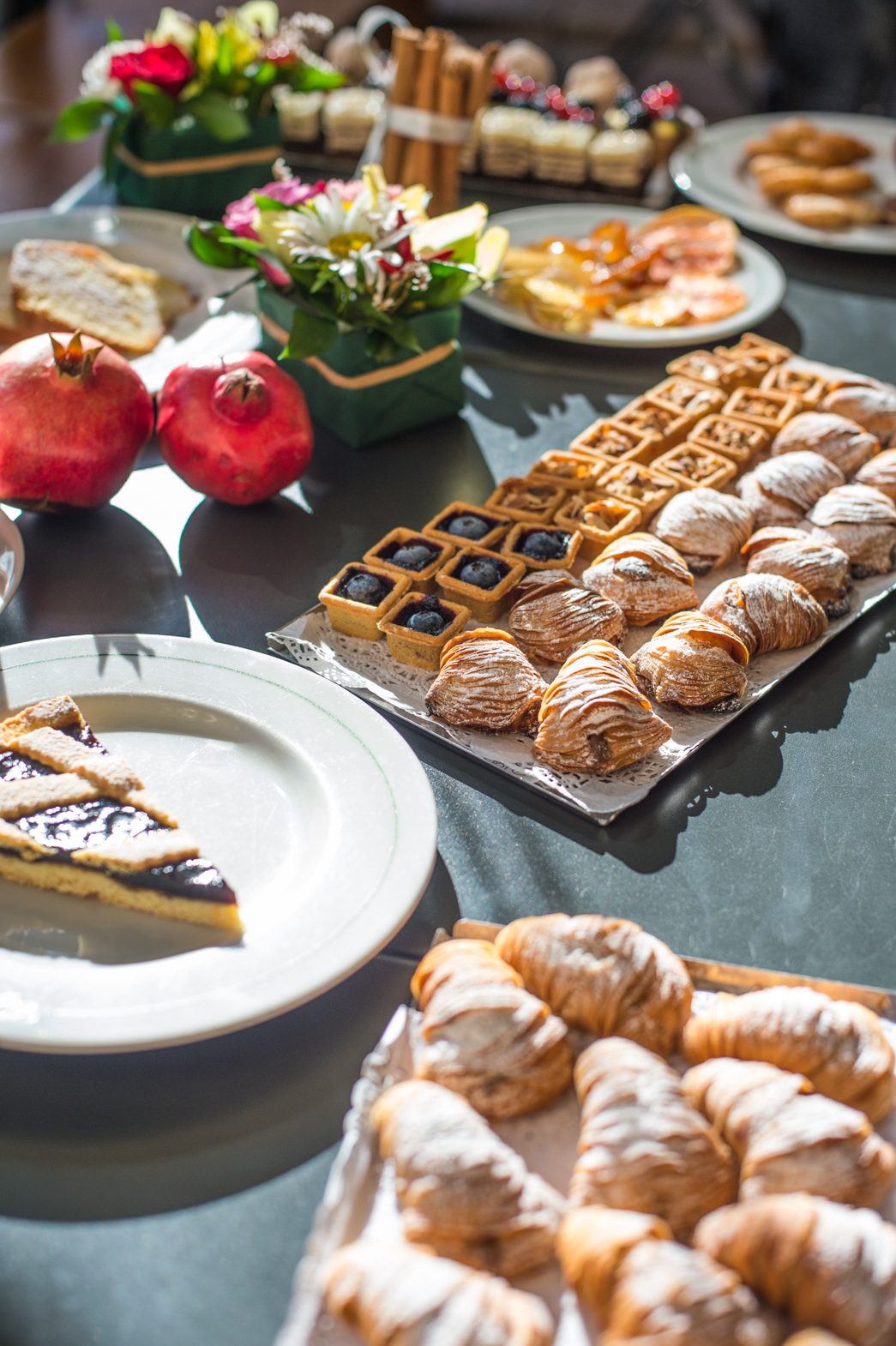 Cappuccino e cornetto da Caffè Ciampini - Barefood in Rome